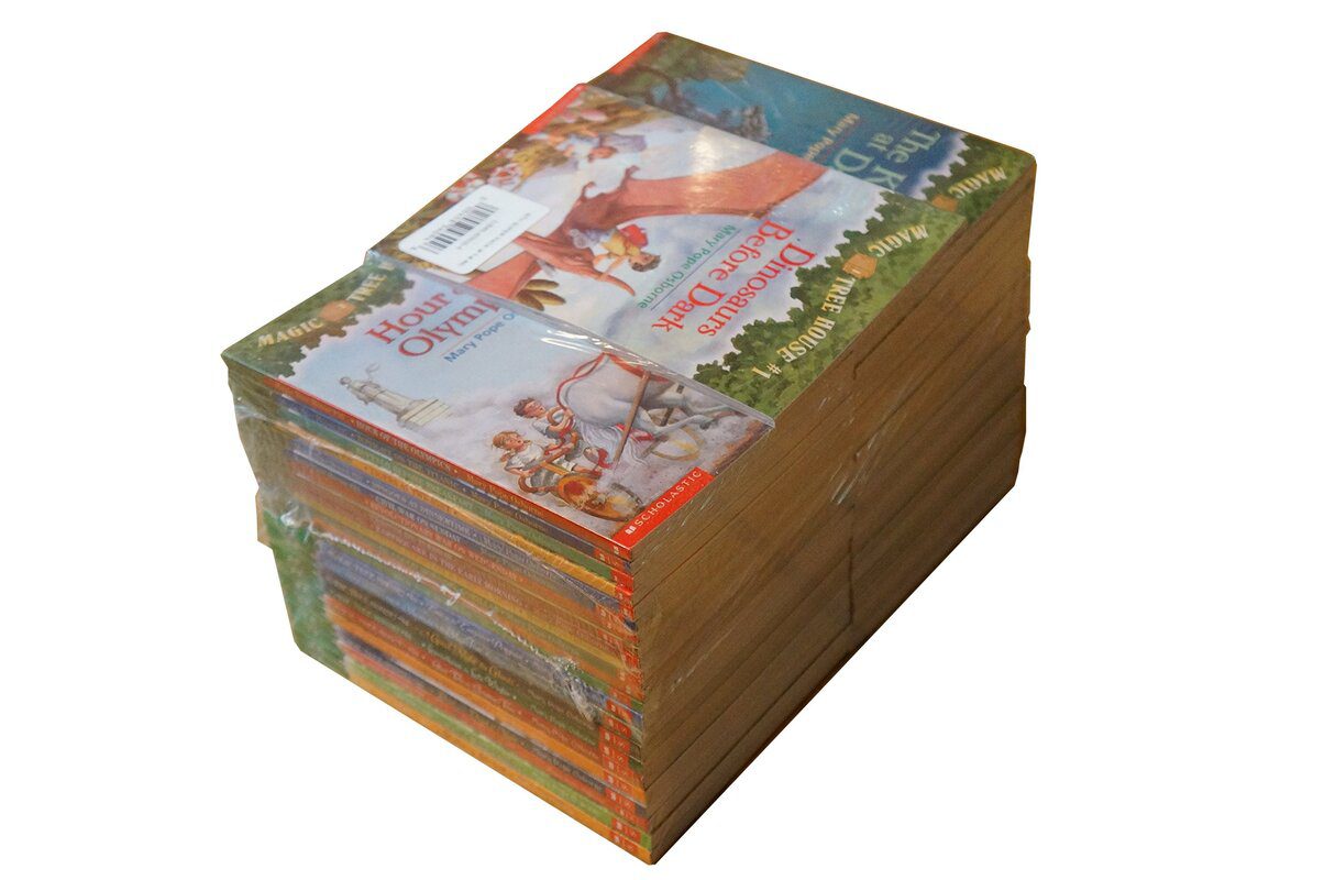 Magic Tree House (#1-#49) Super Set – Mary Pope Osborne - Geeekyme
